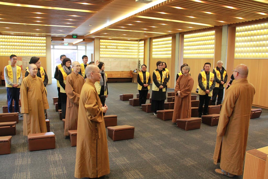 Dharma Talk by Venerable Abbot Hsin Bao at FGS South Island – Fo Guang ...