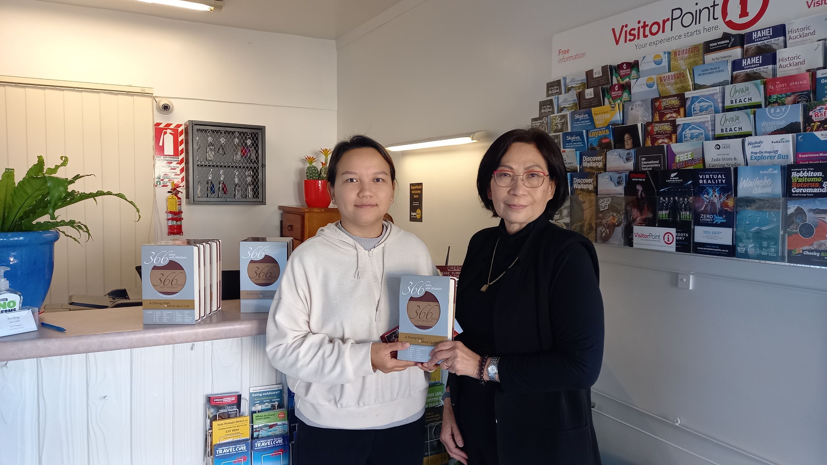 NZ 366 Team Embarks Motels Gratefully Receive Venerable Master’s Wisdom ...