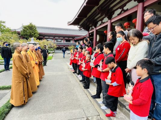 Graduation ceremony of Children Dharma Class at FGS Auckland – Fo Guang ...