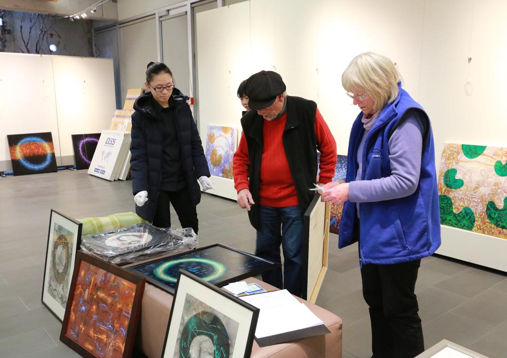 紐西蘭二館李自健展出圓滿 Keith Morant 緊接籌備登場 – 紐西蘭佛光山